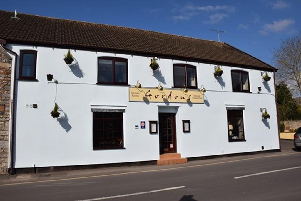 Cheap Hotels in Cheddar - Cheaprooms.co.uk