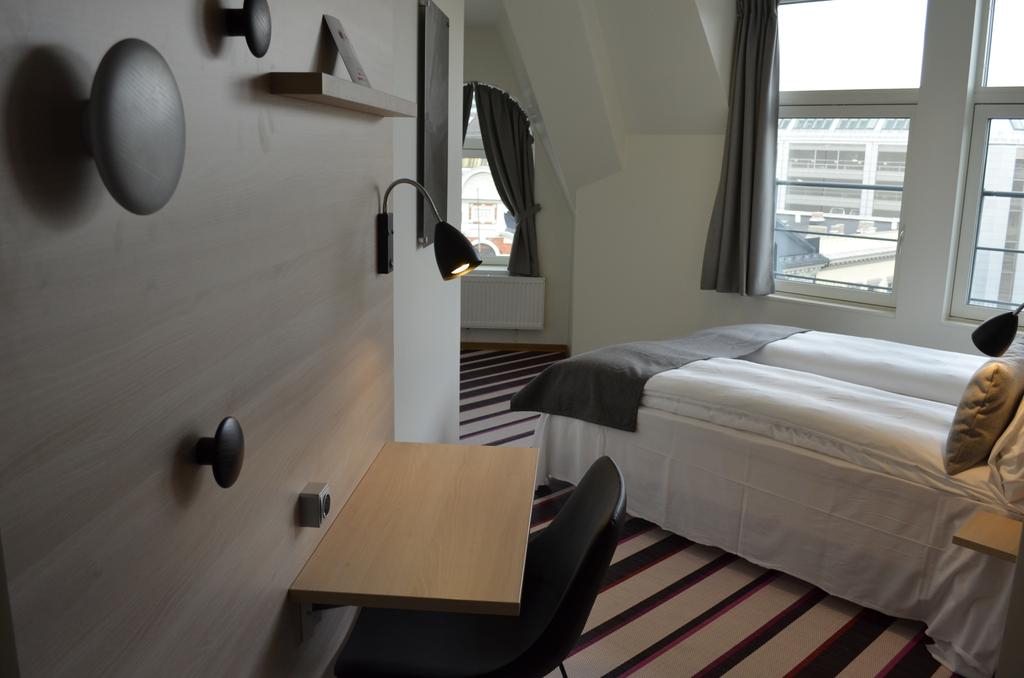 Cheap Hotels in Oslo - Save up to 60% on 3 and 4-star hotels