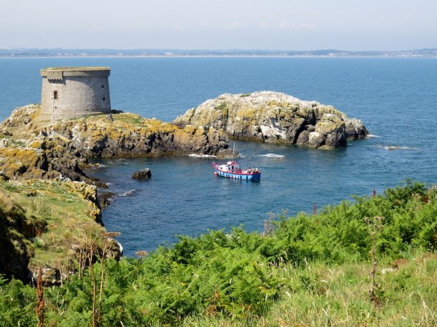 Ireland's Eye - Ireland's Eye Ferries Budget Traveller - The Budget ...